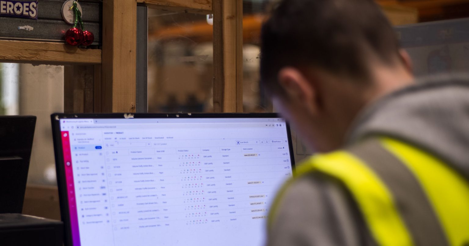 Maximize Warehouse Potential with the Benefits of a WMS